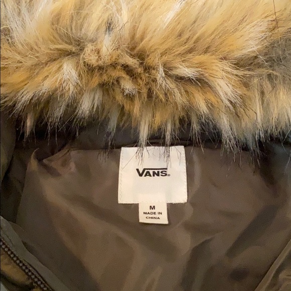 Vans | Jackets & Coats | Vans Pullman Faux Fur Puffer Mte Jacket Womens ...